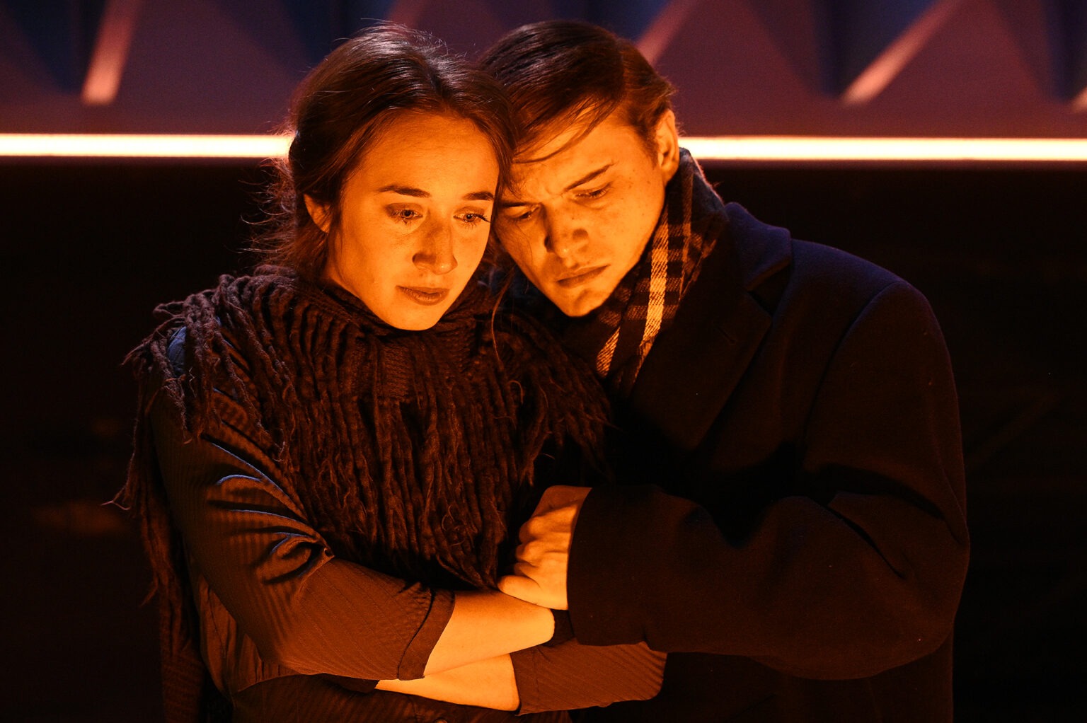 3tél - Radnóti Színház